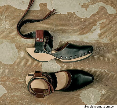 Zabot black laces - virtualshoemuseum.com