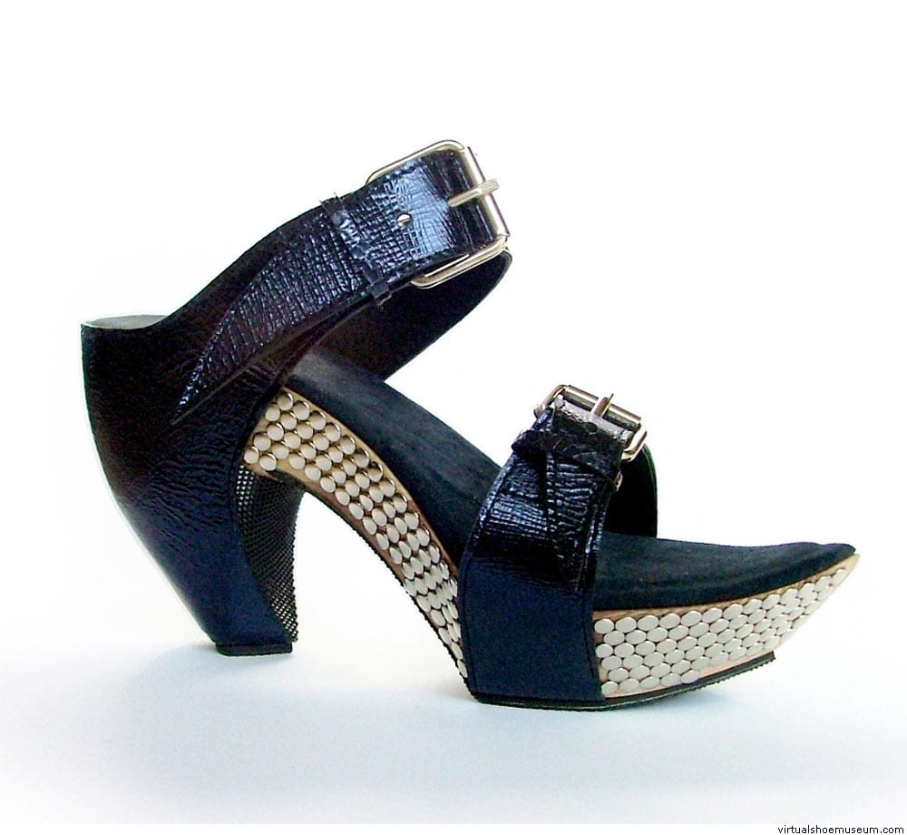 Clog - virtualshoemuseum.com