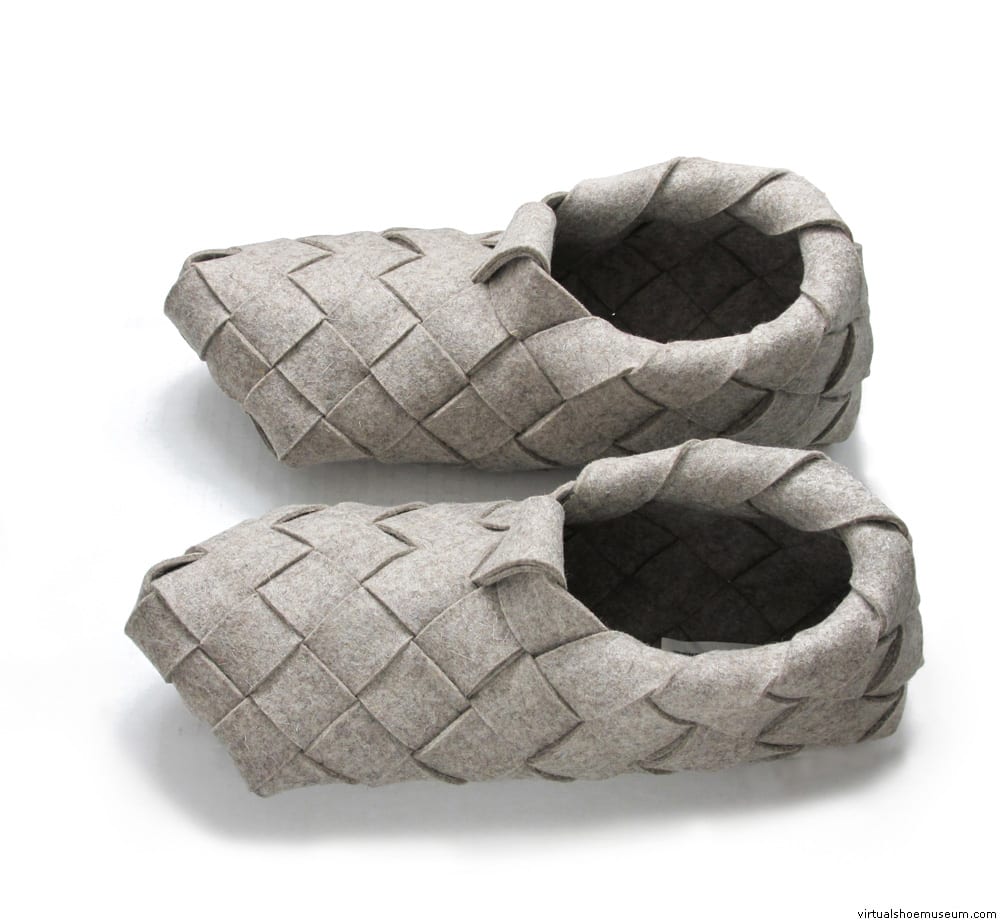 Woven slippers - virtualshoemuseum.com