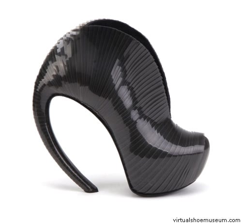 Capriole - virtualshoemuseum.com
