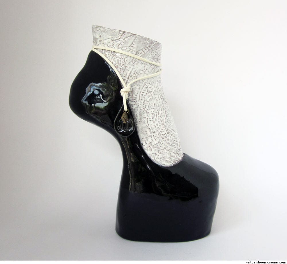 White Lace - virtualshoemuseum.com