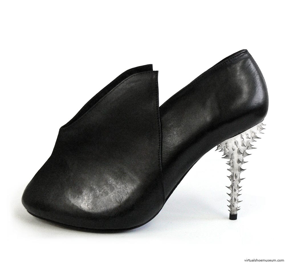 Thorn heel court shoe - virtualshoemuseum.com