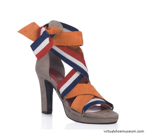 SwitchBitch Double Dutch - virtualshoemuseum.com