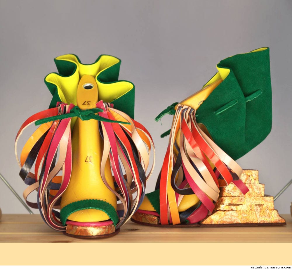 Krepis - virtualshoemuseum.com